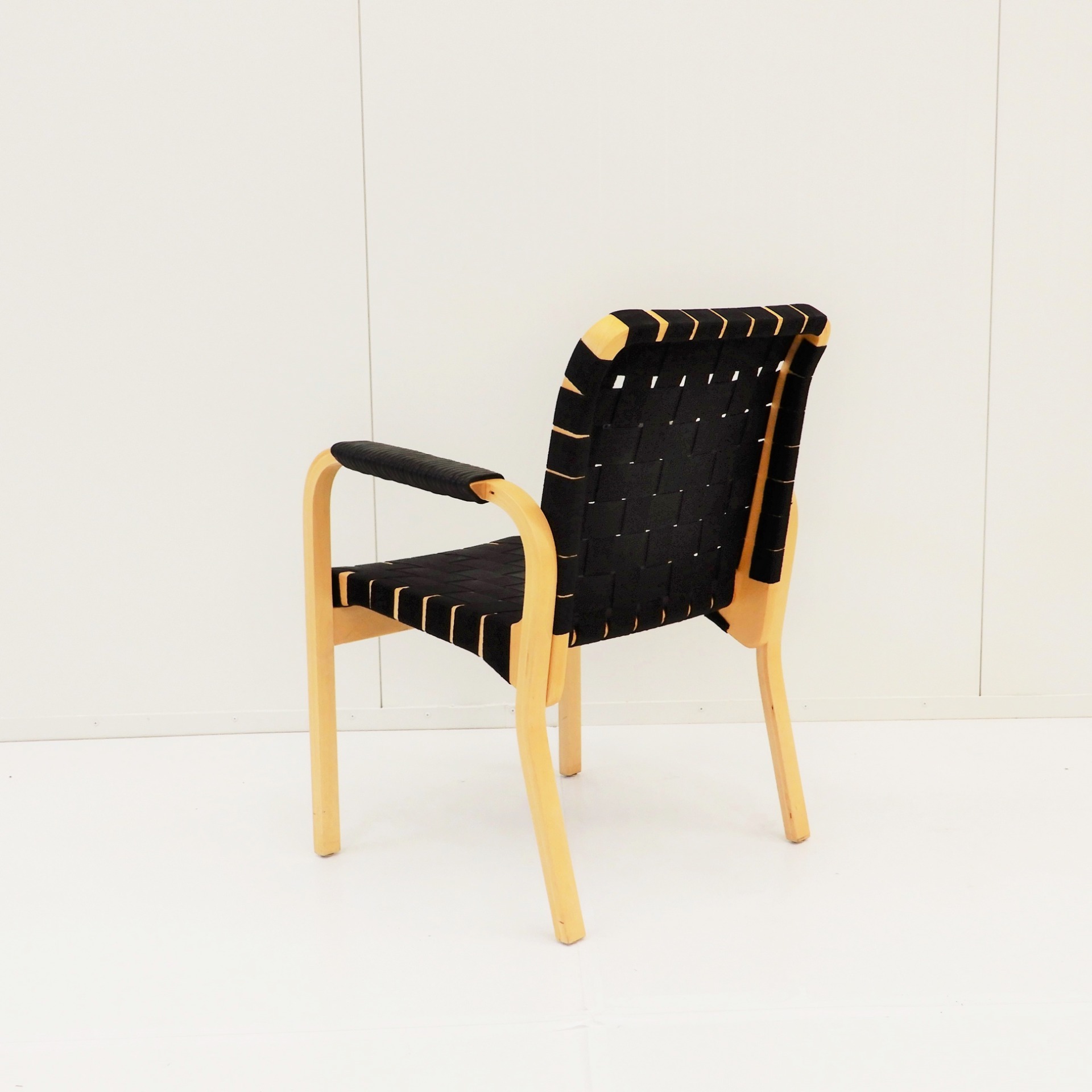Artek 45 tuoli