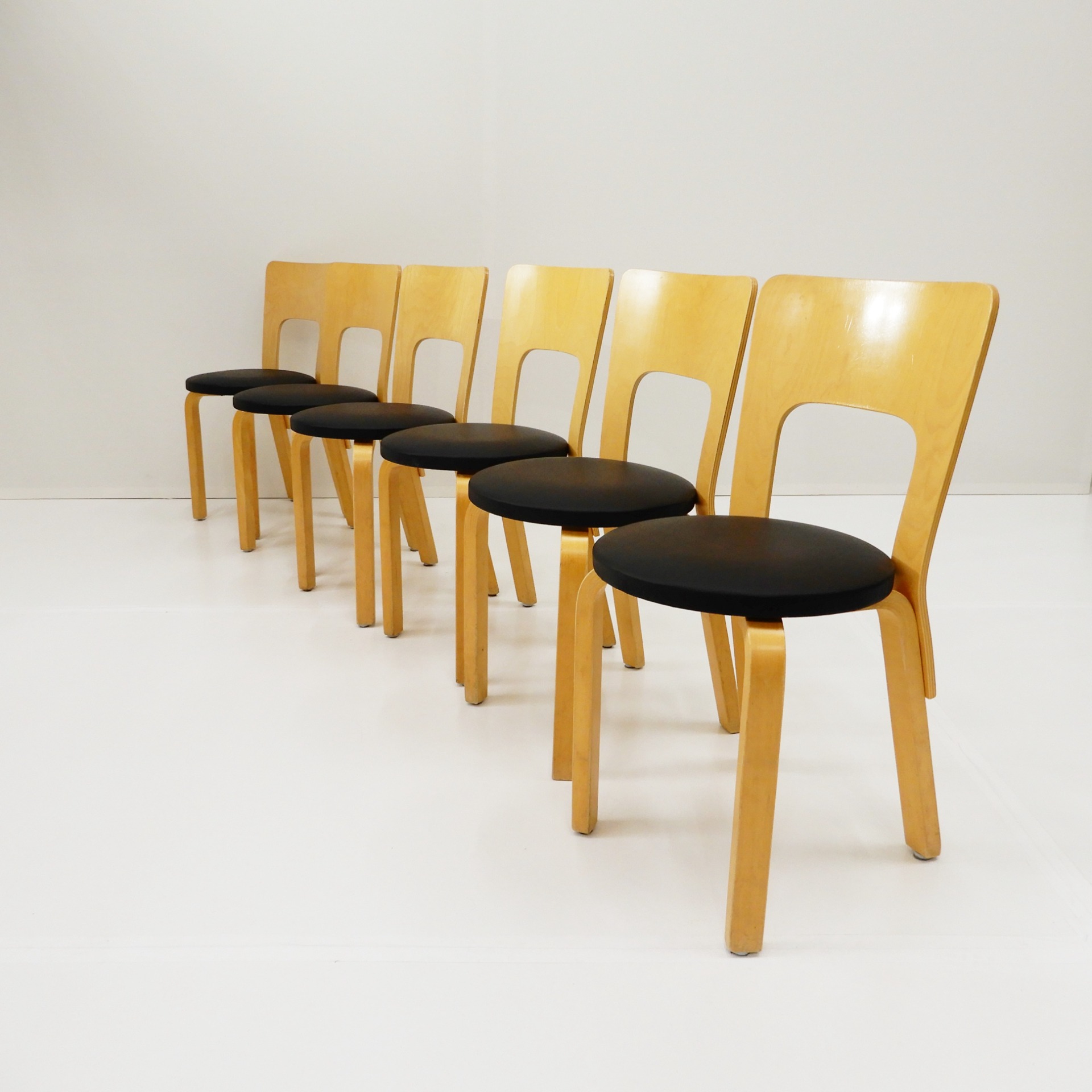 Käytetyt kalusteet verkkokaupasta - Alvar Aalto, Kukkapuro, Artek